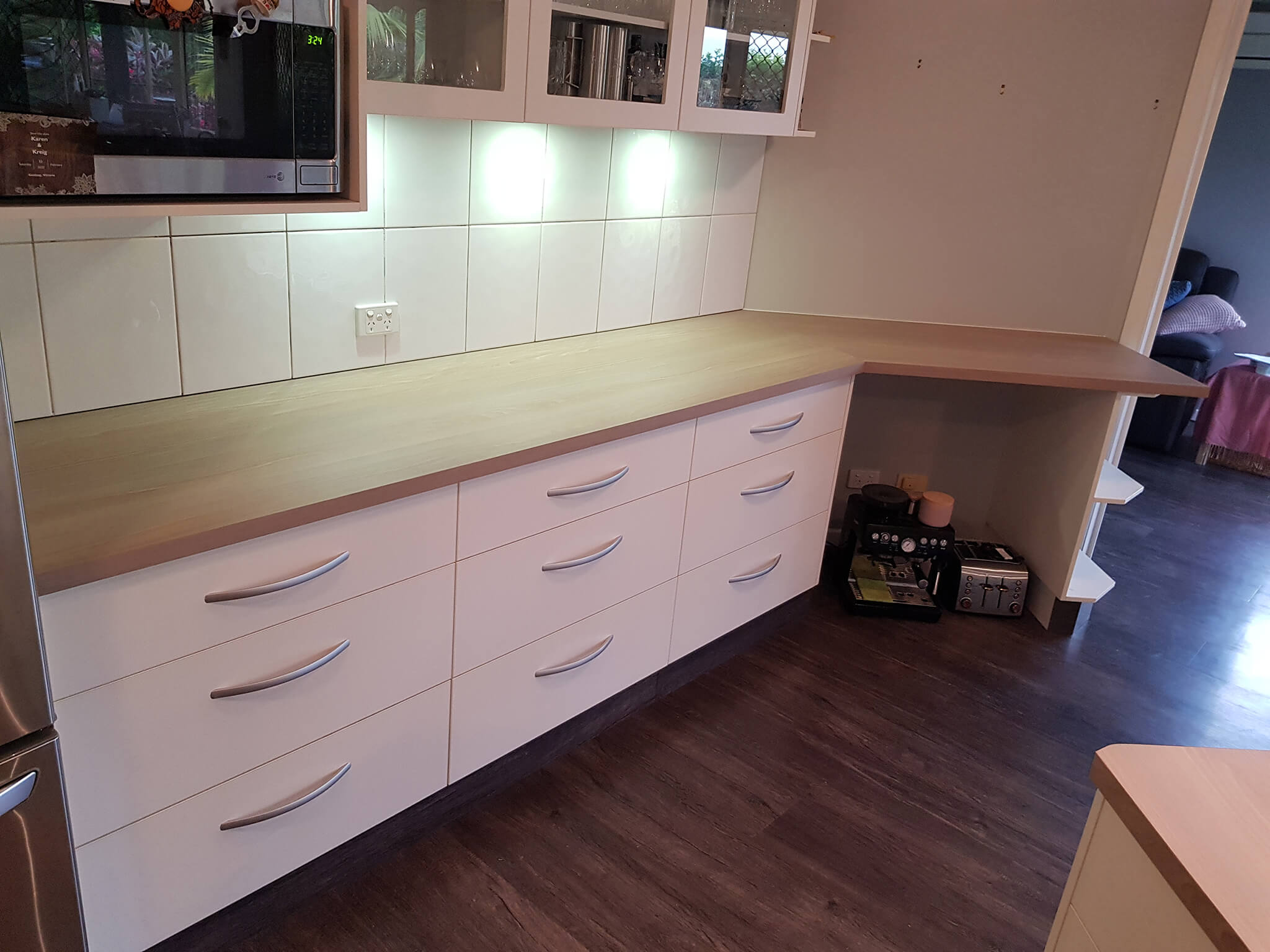 Wynnum kitchen laminate benchtop replacement • Superior Benchtops